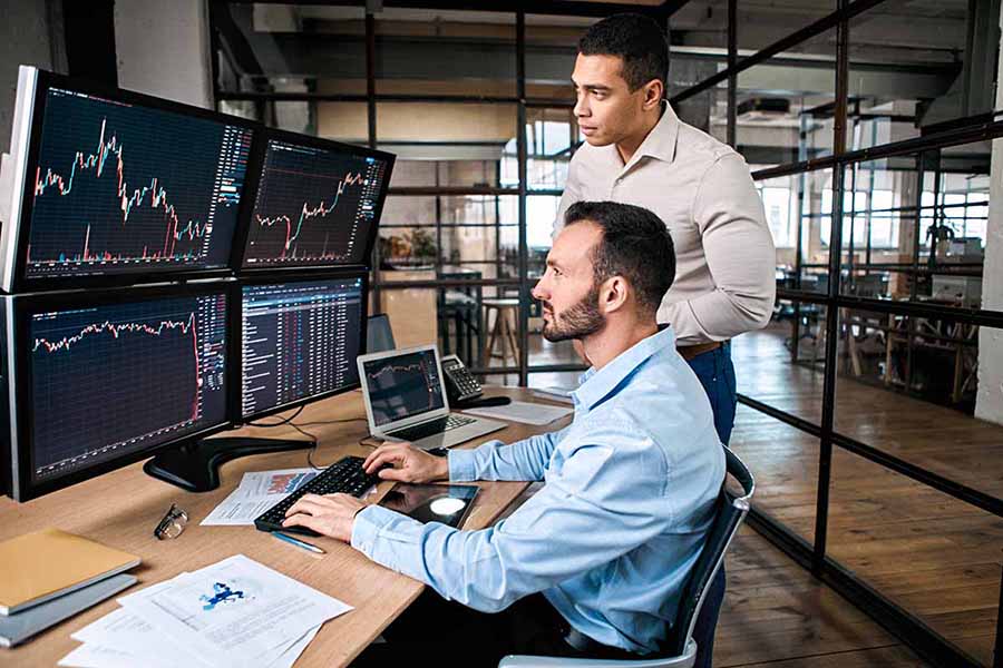 What Is an Options Spread Trade? | Charles Schwab