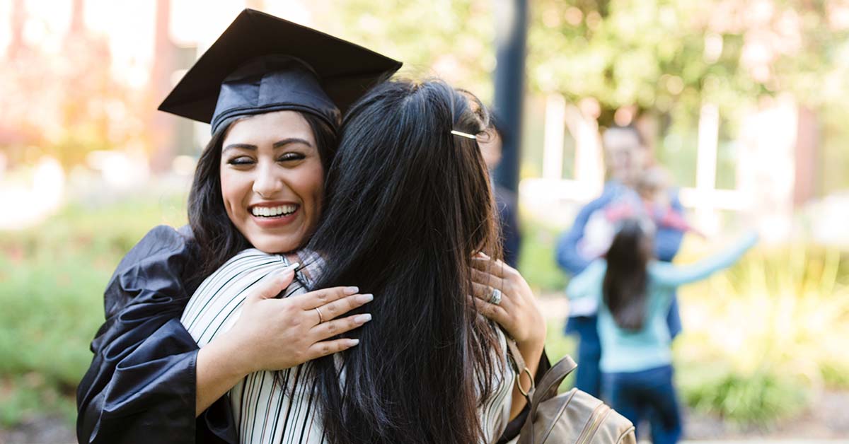 Comparing Education Savings Accounts | Charles Schwab