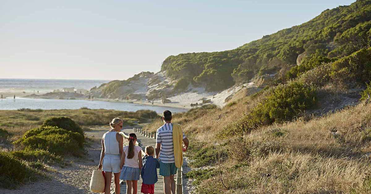 How to Trade While on Vacation | Charles Schwab